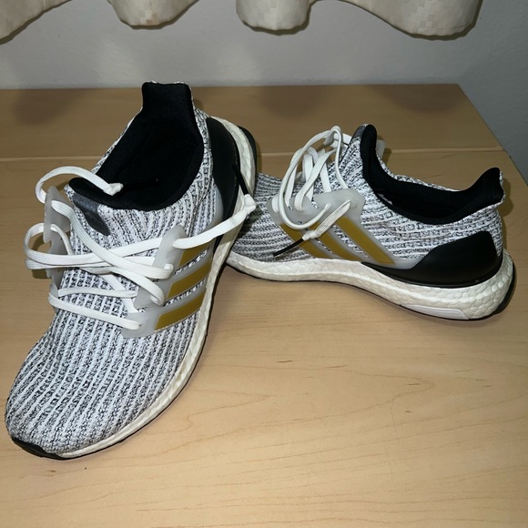 adidas | Shoes | Adidas Ultra Boost Size 6 2 | Poshmark